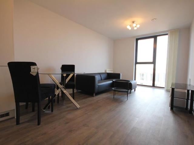 2 bedroom apartment to rent