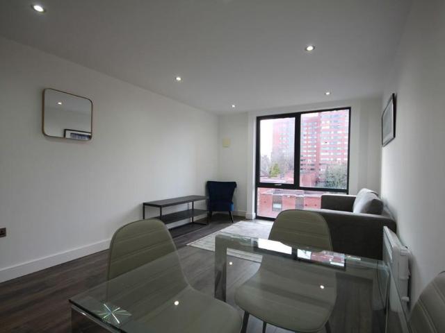 2 bedroom apartment to rent