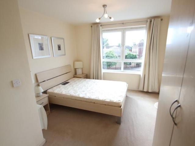 2 bedroom apartment to rent
