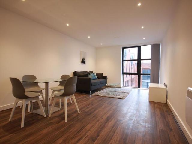 2 bedroom apartment to rent