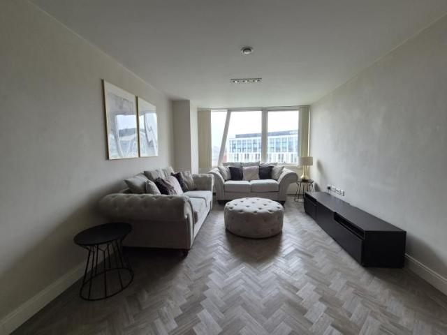 2 bedroom apartment to rent