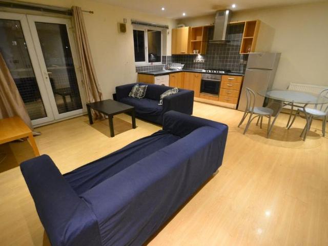2 bedroom apartment to rent