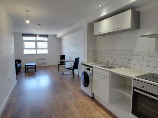 2 bedroom apartment to rent