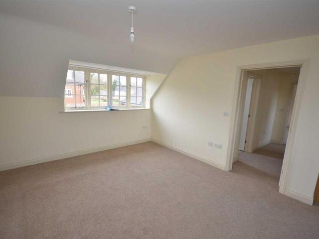 2 bedroom apartment to rent