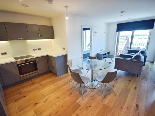2 bedroom apartment to rent