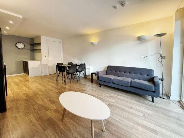 2 bedroom apartment to rent