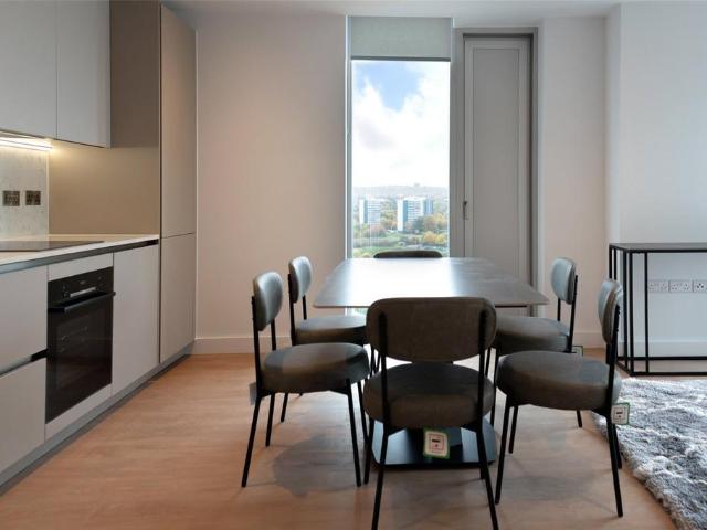 2 bedroom apartment to rent