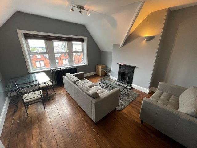 2 bedroom apartment to rent