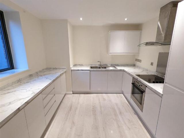 2 bedroom apartment to rent