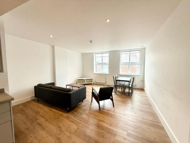 2 bedroom apartment to rent