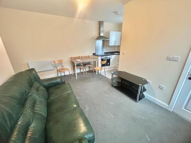 2 bedroom apartment to rent