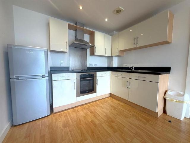 2 bedroom apartment to rent