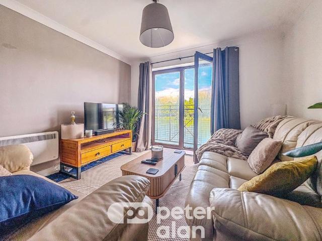 2 bedroom apartment to rent