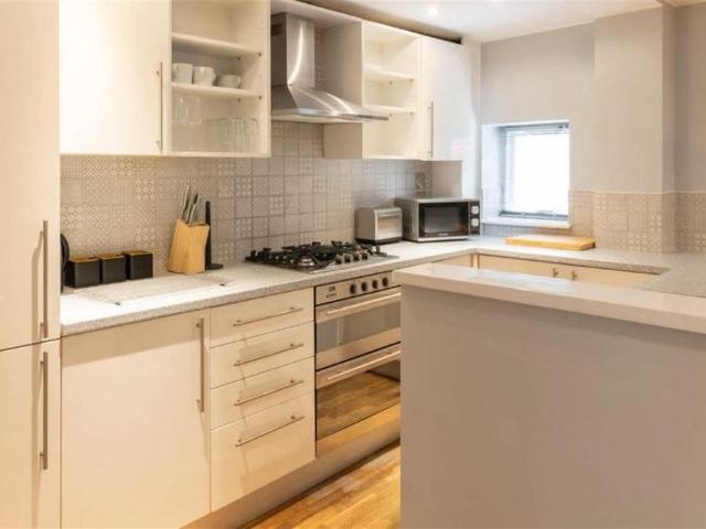 2 bedroom apartment to rent