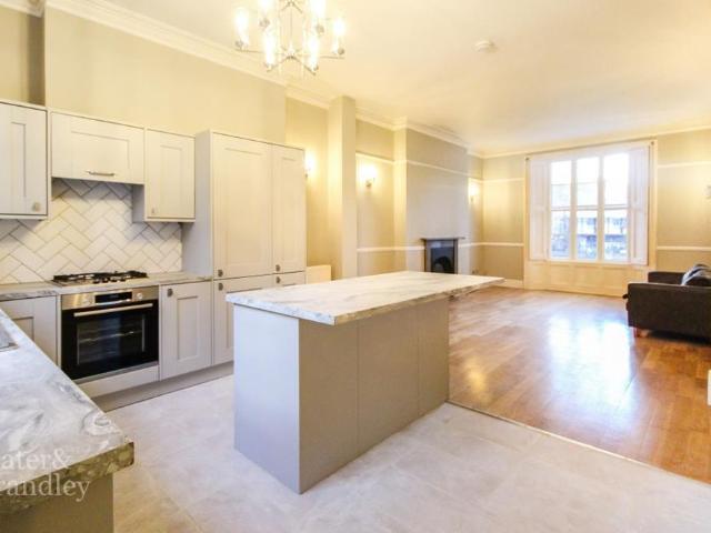 2 bedroom apartment to rent