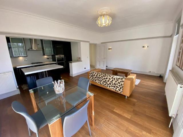 2 bedroom apartment to rent