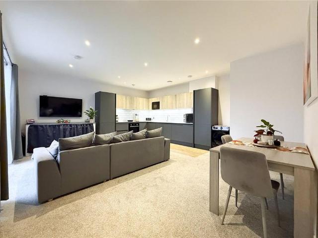 2 bedroom apartment to rent