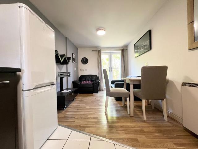 2 bedroom apartment to rent