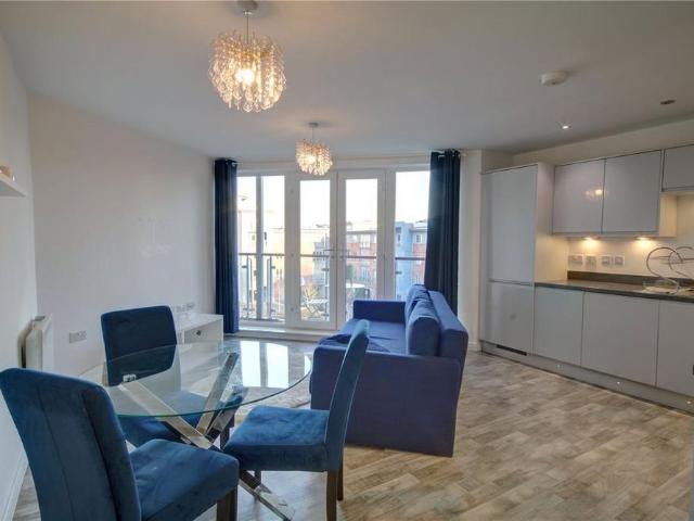 2 bedroom apartment to rent