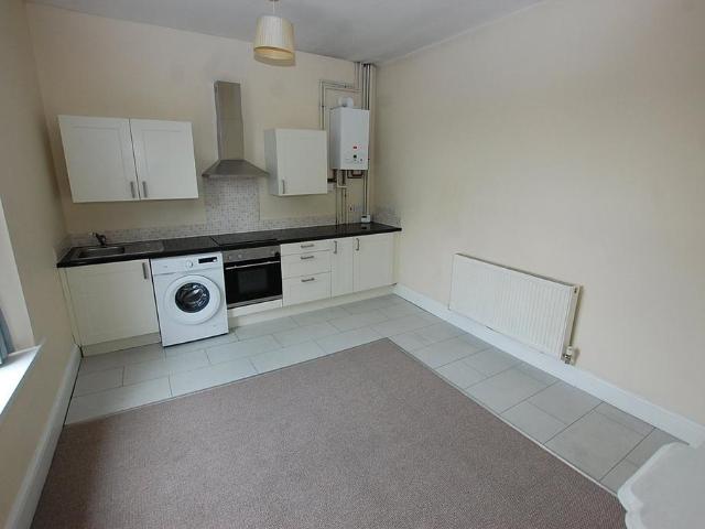 2 bedroom apartment to rent