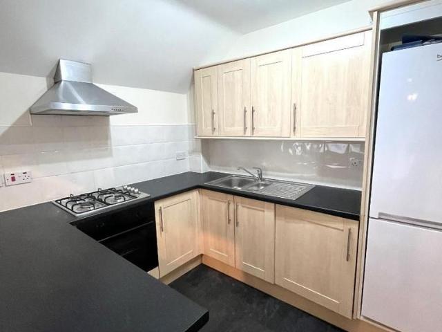 2 bedroom apartment to rent