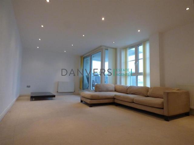 2 bedroom apartment to rent