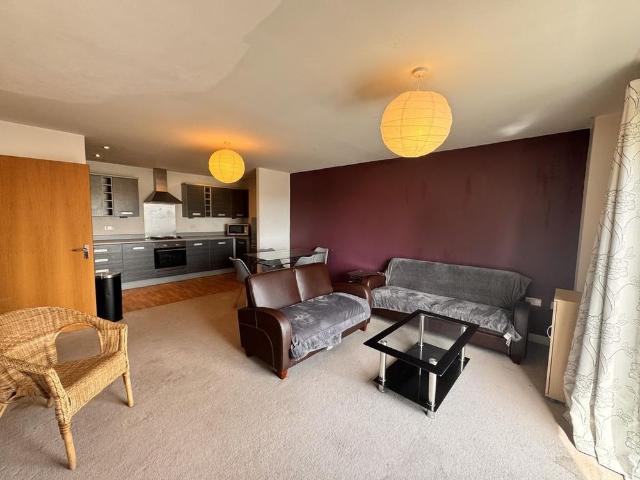 2 bedroom apartment to rent