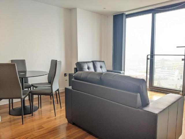 2 bedroom apartment to rent