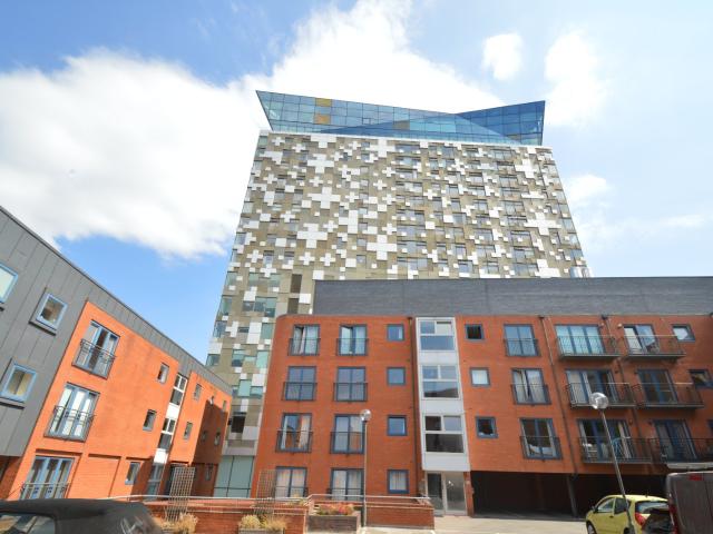 2 bedroom apartment to rent