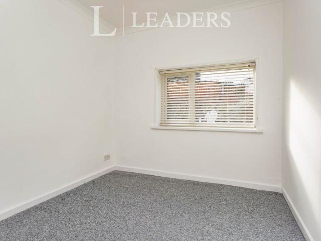 2 bedroom apartment to rent 50 Gains Road, Southsea, PO4
