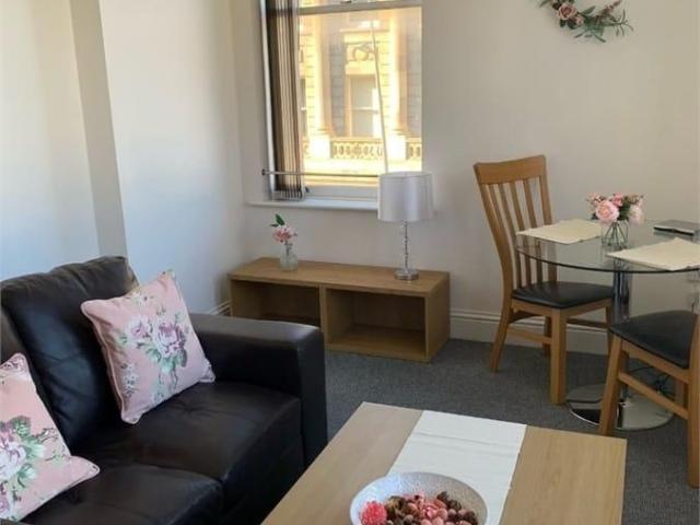 2 bedroom apartment to rent