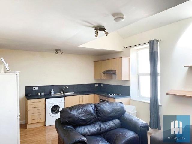 2 bedroom apartment to rent