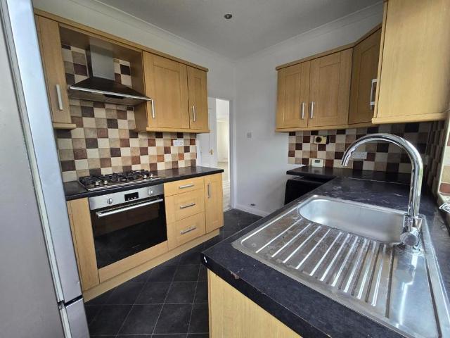 2 bedroom apartment to rent
