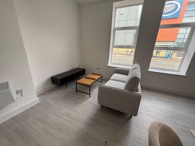 2 bedroom apartment to rent