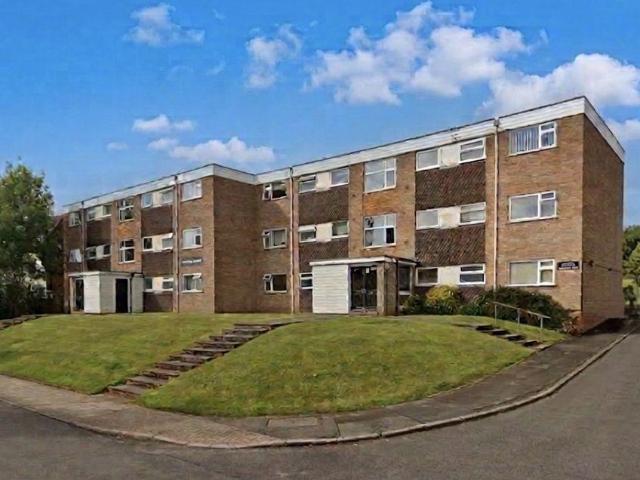 2 bedroom apartment to rent