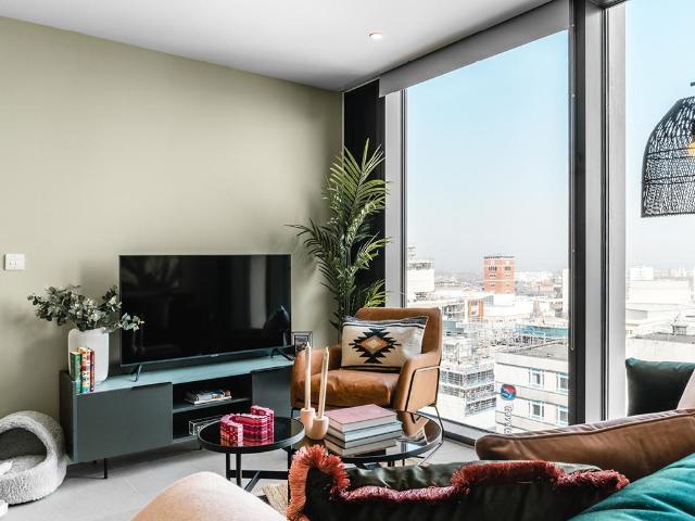 2 bedroom apartment to rent