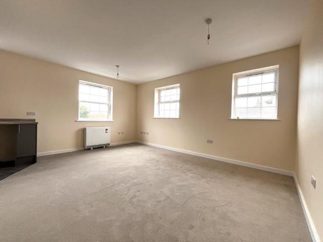 2 bedroom apartment to rent