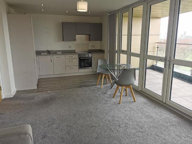 2 bedroom apartment to rent