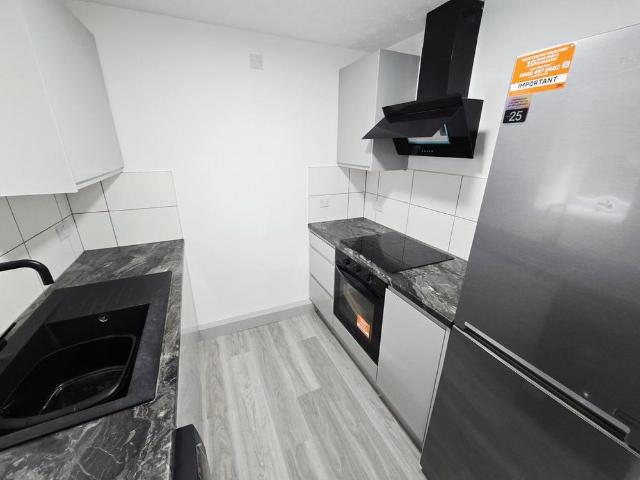 2 bedroom apartment to rent