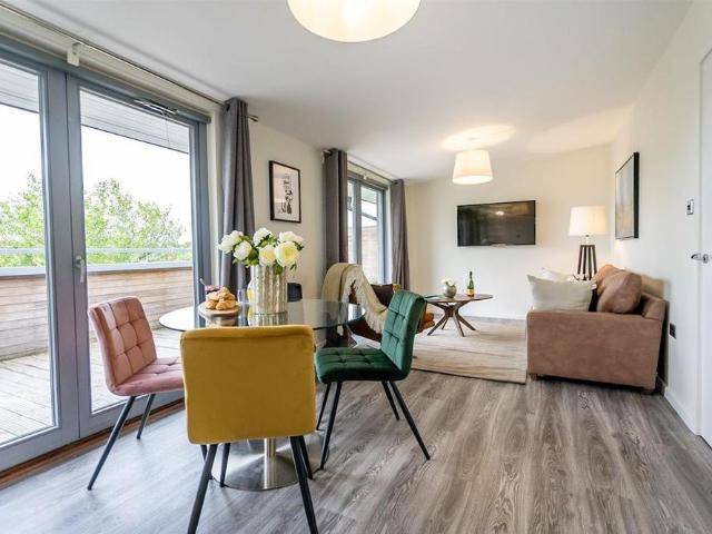 2 bedroom apartment to rent