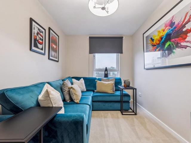 2 bedroom apartment to rent