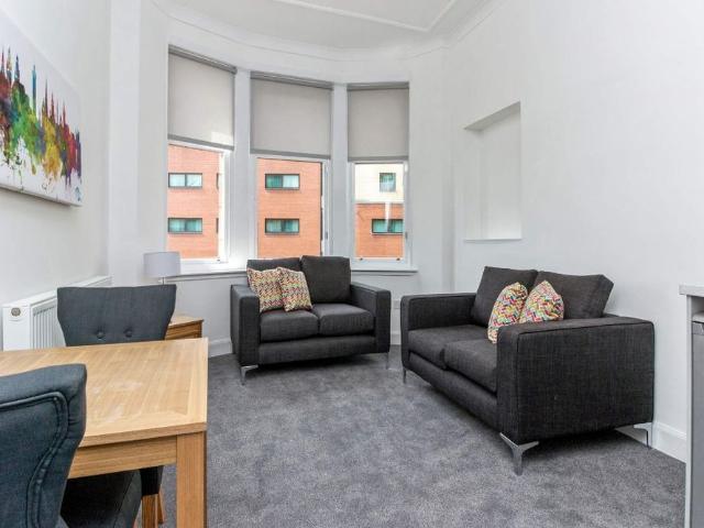 2 bedroom apartment to rent