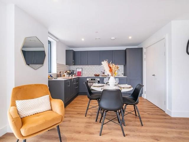 2 bedroom apartment to rent