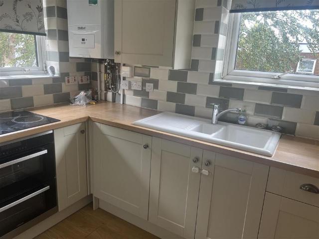 2 bedroom apartment to rent