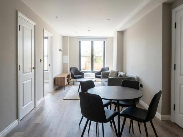 2 bedroom apartment to rent
