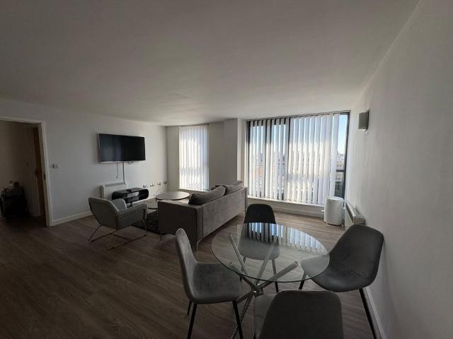 2 bedroom apartment to rent