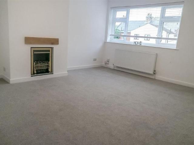 2 bedroom apartment to rent