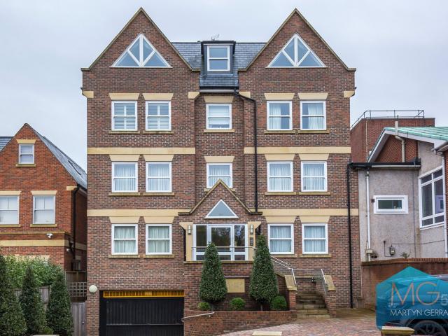 2 bedroom apartment to rent