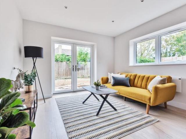2 bedroom apartment to rent