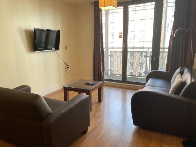 2 bedroom apartment to rent